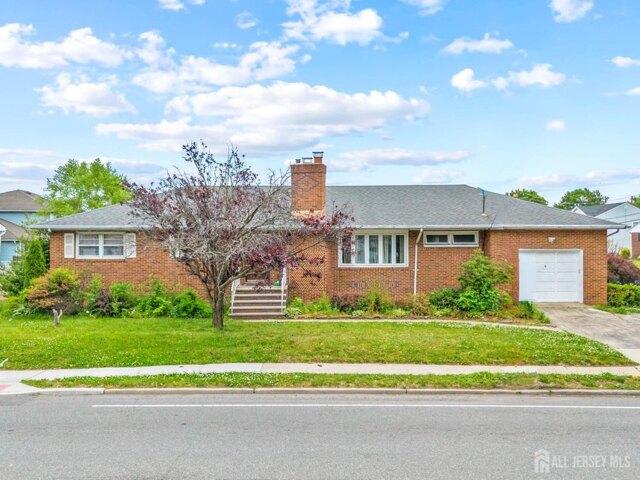 Old Bridge Tpke, South River, Home For Sale