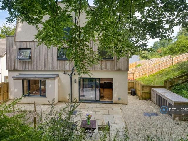 Old Garden, Bruton, BA10 4 bed end of terrace house to rent £2,230 pcm £515 pw