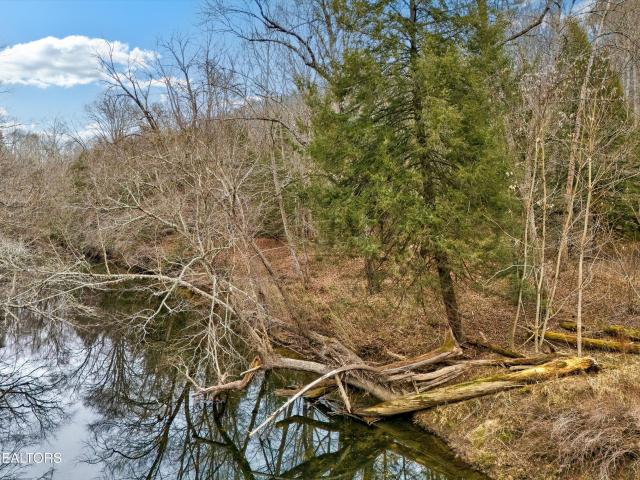 Old Genesis Rd, Crossville, TN 38571