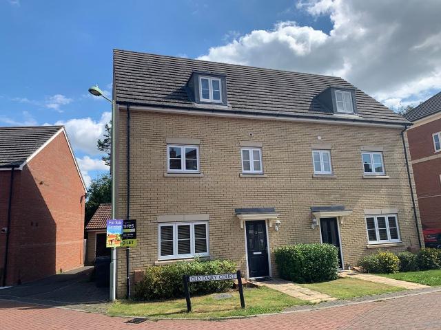 Old Dairy Court, Mildenhall, Bury St. Edmunds IP28, 4 bed property to rent, £1,750 pcm | PrimeLocation