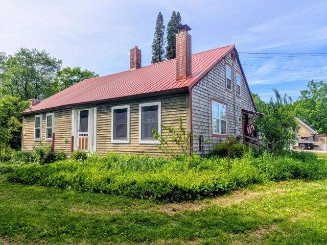 Old Deerfield Rd, Candia, Home For Sale