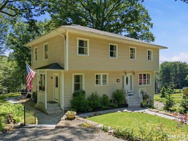 Old Dike Rd, Trumbull, Home For Sale