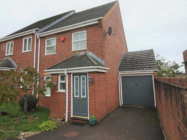 Old English Drive, Saxon Fields, Andover SP10, 3 bed property to rent, £1,400 pcm | PrimeLocation