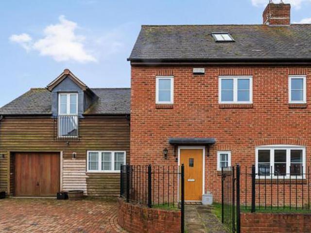 Old Forge Close, Heytesbury, 4 Bedroom Semi detached