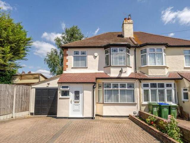 Old Farm Avenue, Sidcup, 3 Bedroom Semi detached