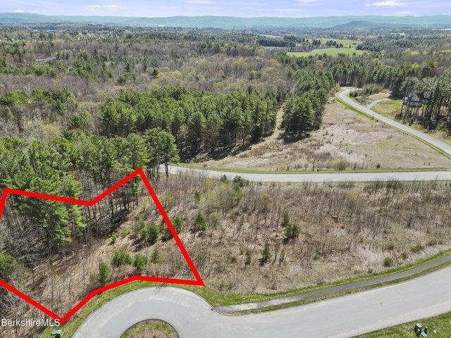 Old Farm Ln Lot 25, Pittsfield, MA 01201