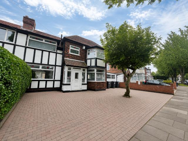 Old Farm Road, Birmingham, West Midlands B33, 2 bed semi detached house to rent, £1,300 pcm | PrimeLocation