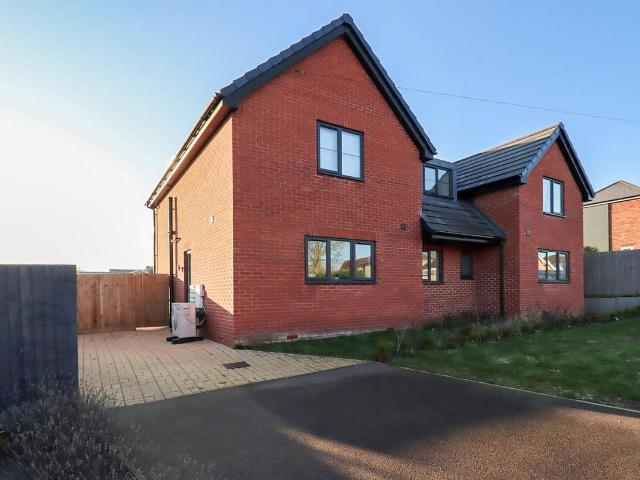 Old Fir Close, Little Downham, Ely CB6, 2 bed semi detached house to rent, £1,200 pcm | PrimeLocation