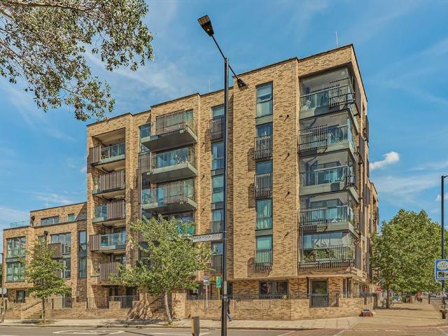 Old Kent Road, London Bridge SE1, 2 bed flat to rent, £2,600 pcm | PrimeLocation