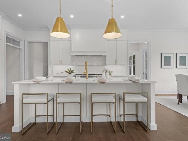 Old Kingfisher Ln, Malvern, Home For Sale