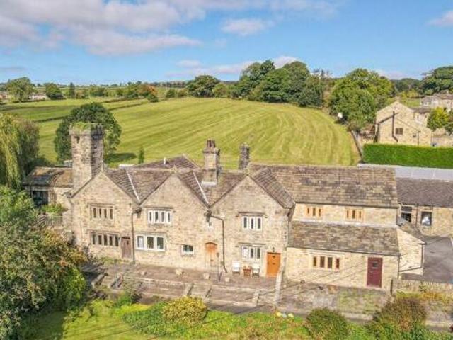 Old Hall Farm, Colne Road, 3 Bedroom Character