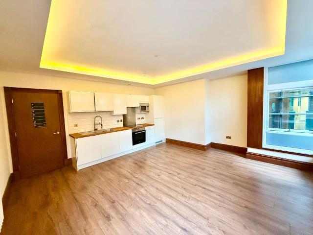 Old Hall Street, Liverpool L3, 1 bed flat to rent, £925 pcm | PrimeLocation