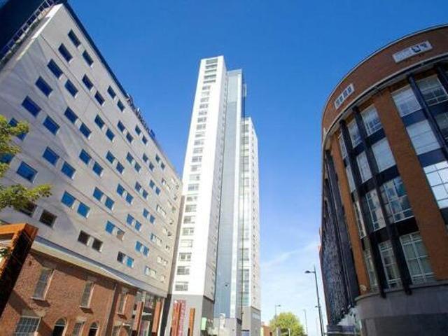 Old Hall Street, Liverpool, 3 Bedroom Apartment