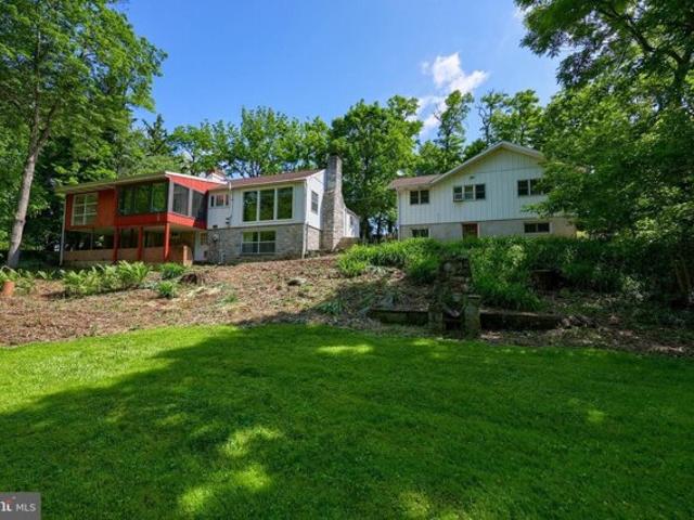 Old Harrisburg Pike, Mount Joy, Home For Sale