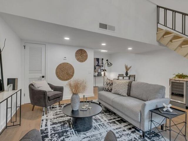 Old Hickory Blvd Apt,nashville, Flat For Sale