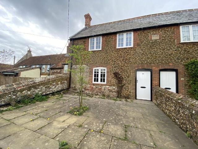 Old Hunstanton Road, Old Hunstanton, Hunstanton PE36, 3 bed cottage to rent, £1,115 pcm | PrimeLocation