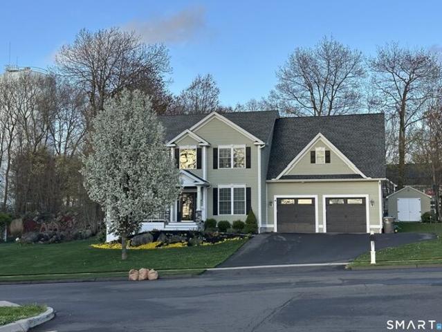 Old Orchard Rd, Bristol, Home For Sale
