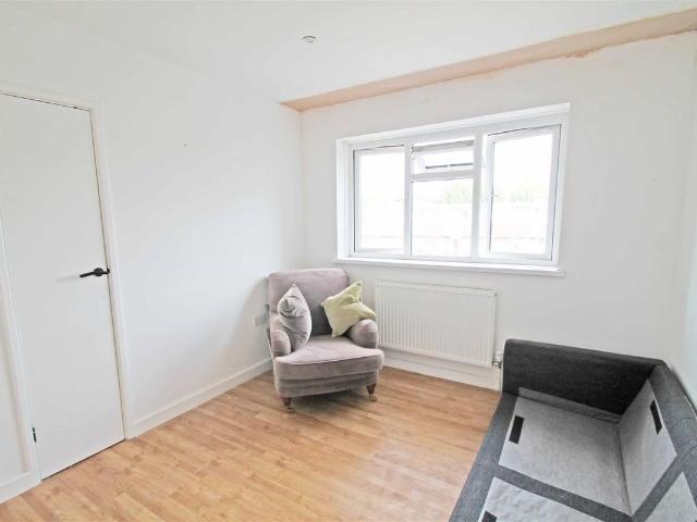 Old London Road, Patcham BN1, Property to rent, £750 pcm | PrimeLocation
