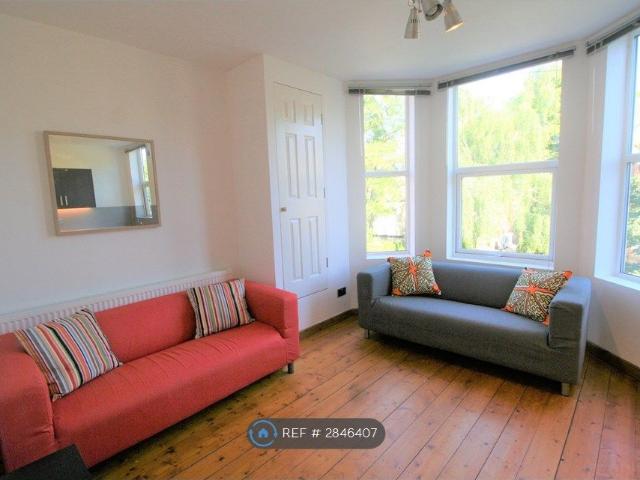 Old Lansdowne Road, Manchester M20, 3 bed flat to rent, £2,014 pcm | PrimeLocation
