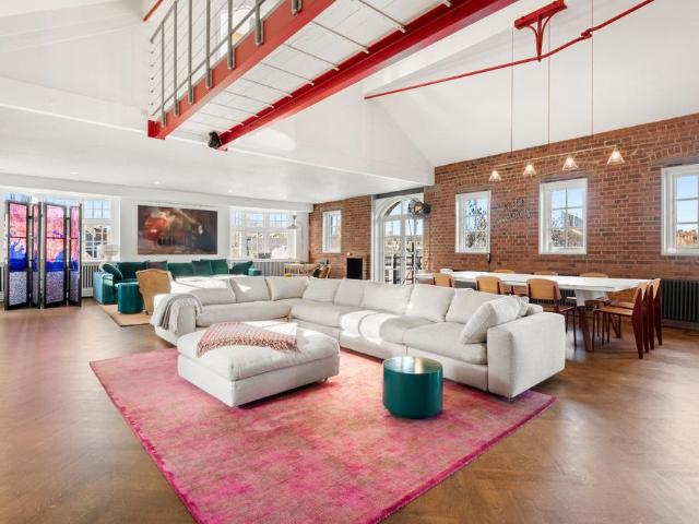 Old Library Apartments, 125 Battersea. 3 bed flat to rent £10,400 pcm £2,400 pw