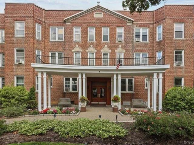 Old Mamaroneck Rd Apt C, White Plains, Property For Sale