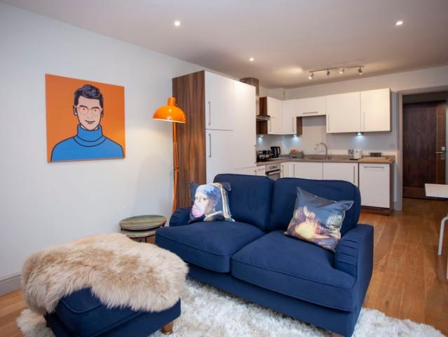 Old Market Gem: Furnished 1 Bed Flat!