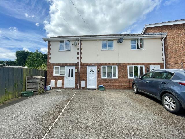 Old Market Place, Caldicot, 3 NP26, 2 bed terraced house to rent, £1,000 pcm | PrimeLocation