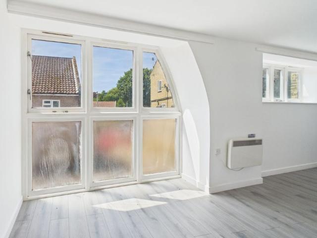 Old Market Street, Thetford IP24, 1 bed flat to rent, £750 pcm | PrimeLocation