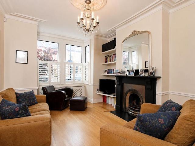 Old Marylebone Road, London NW1 4 bed apartment to rent £5,500 pcm £1,269 pw