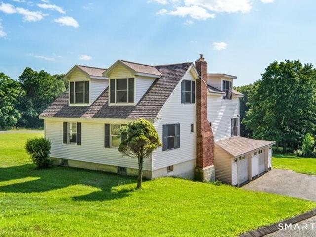 Old Middle Rd, Brookfield, Home For Sale