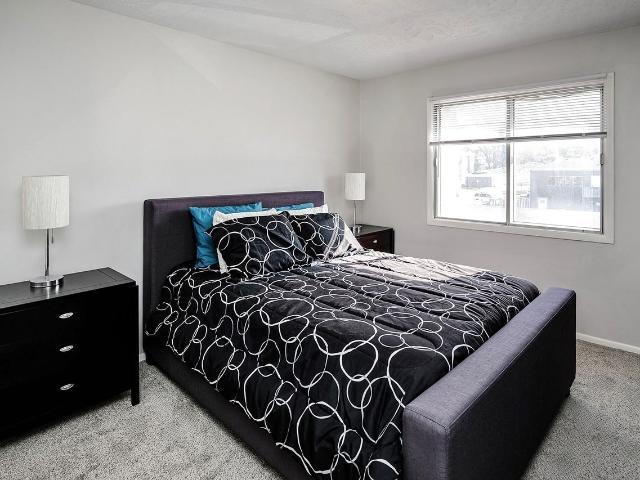 Old Mill Apartments 1 Bedroom Apartment for Rent at 10905 N Mill Ct, Omaha, NE 68154