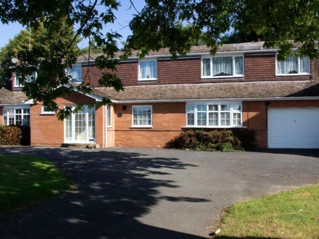 Old Mill Avenue, Cannon Park, Coventry CV4, Room to rent, £565 pcm | PrimeLocation