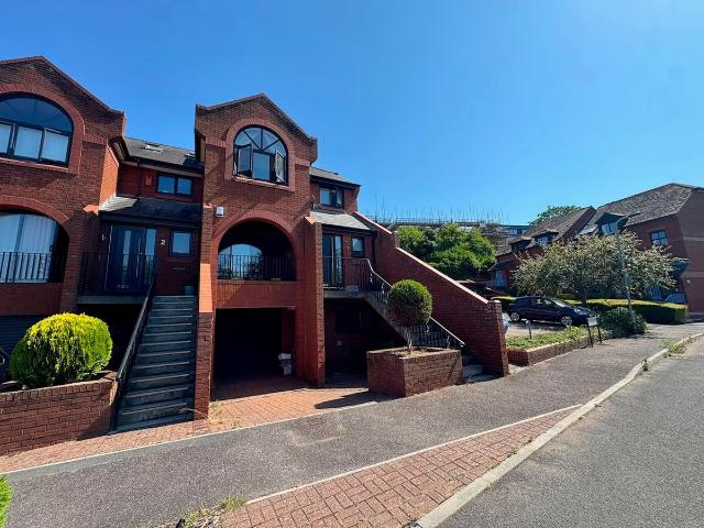 Old Mill Close, Exeter EX2, 4 bed property to rent, £2,650 pcm | PrimeLocation