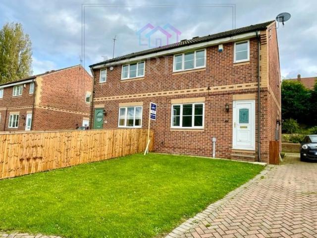 Old Mill Close, Hemsworth, Pontefract, West Yorkshire WF9, 3 bed semi detached house to rent, £900 pcm | PrimeLocation