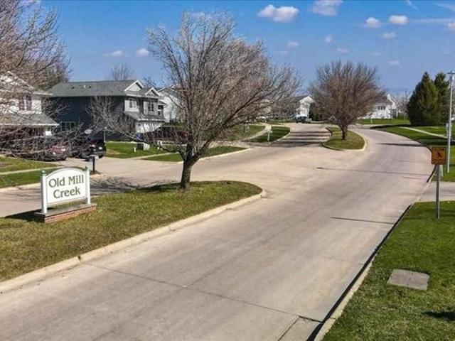 Old Mill Crk Lot 92, Solon, IA 52333