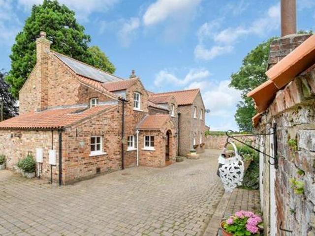 Old Mill Lane, Wrawby, 5 Bedroom Detached
