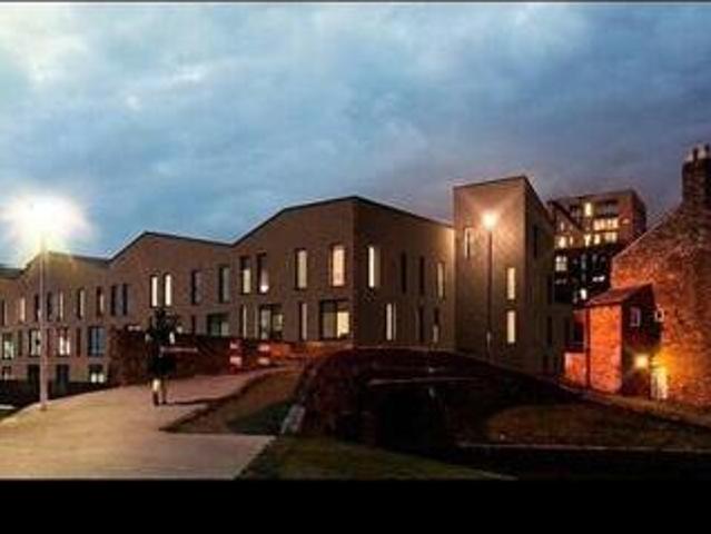 Old Mill Street, Manchester, 2 Bedroom Penthouse