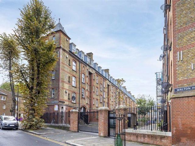 Old Nichole Street, London E2, 3 bed flat to rent, £3,400 pcm | PrimeLocation