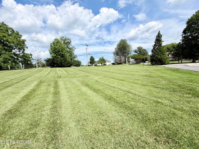 Old Niles Ferry Rd, Maryville, TN 37801