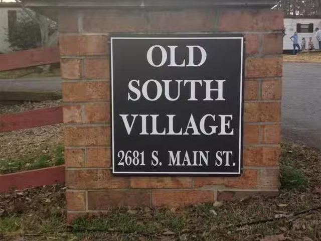 Old South Village 29 2681 S Main St Nw #29