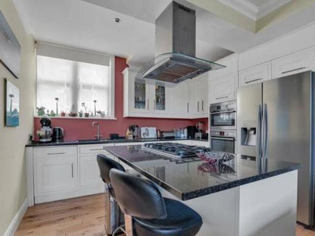 Old School Mews, Staines upon thames, 2 Bedroom Mews