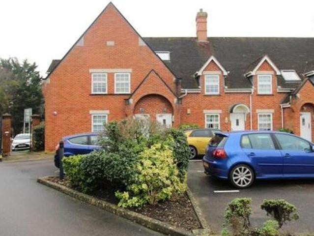 Old School Court, Fareham, 1 Bedroom Apartment