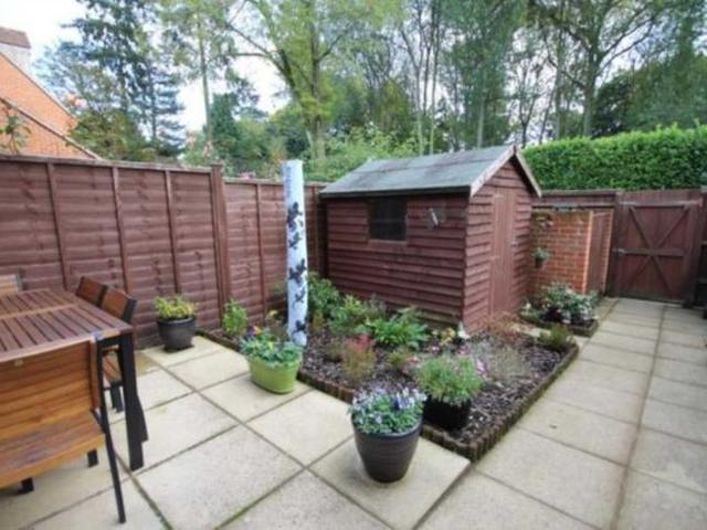 Old School Green, Nettlebed RG9, 2 bedroom terraced house to rent 53944532 | PrimeLocation