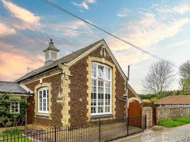 Old School, 4 Bedroom Detached