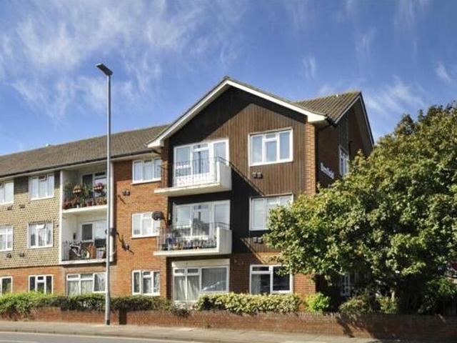 Old Shoreham Road, Portslade, 2 Bedroom Flat