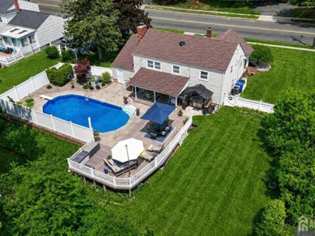 Old Stage Rd, Spotswood, Home For Sale