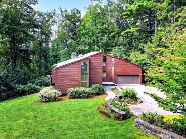 Old Stagecoach Rd, Bedford, Home For Sale