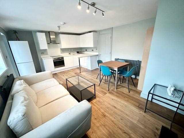 Old Steine, Brighton 2 bed apartment to rent £1,800 pcm £415 pw
