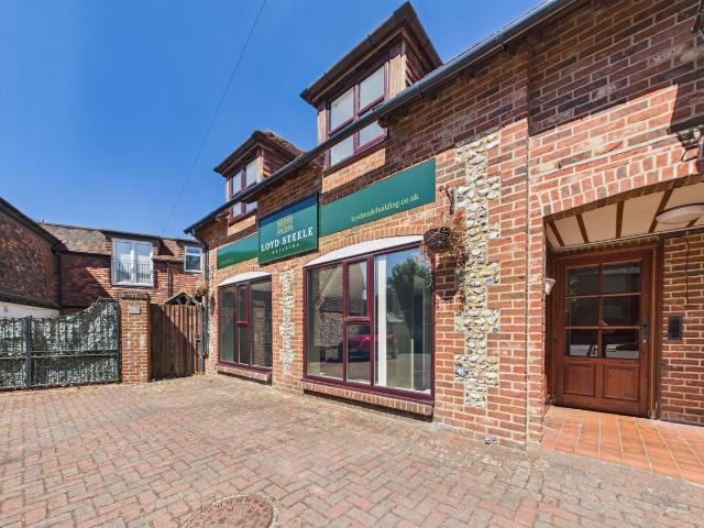 Old Stocks, Nepcote Lane, Findon BN14, 1 bed flat to rent, £1,195 pcm | PrimeLocation