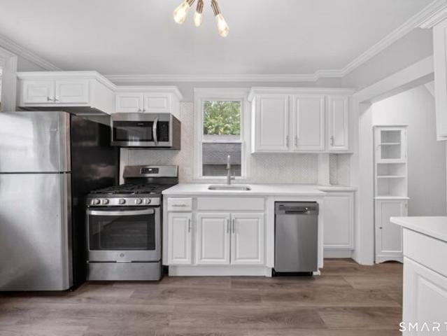 Old Stratfield Rd, Fairfield, Home For Sale